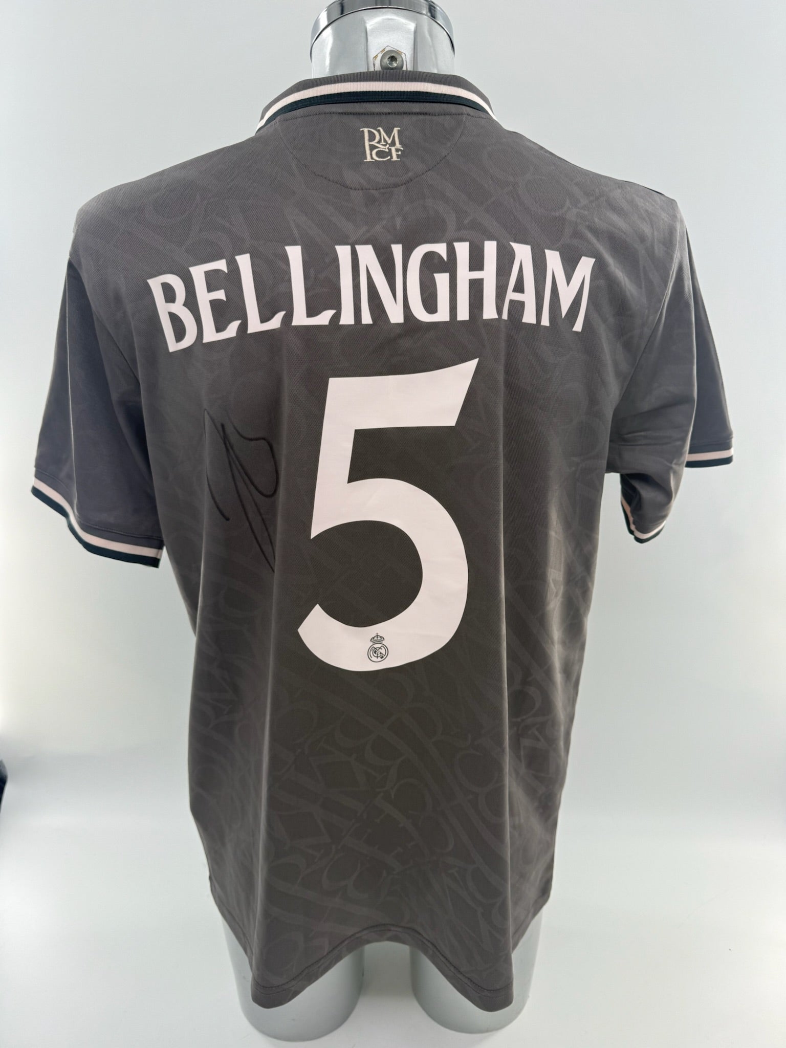 Jude Bellingham Signed Real Madrid Shirt – Hall of Frame